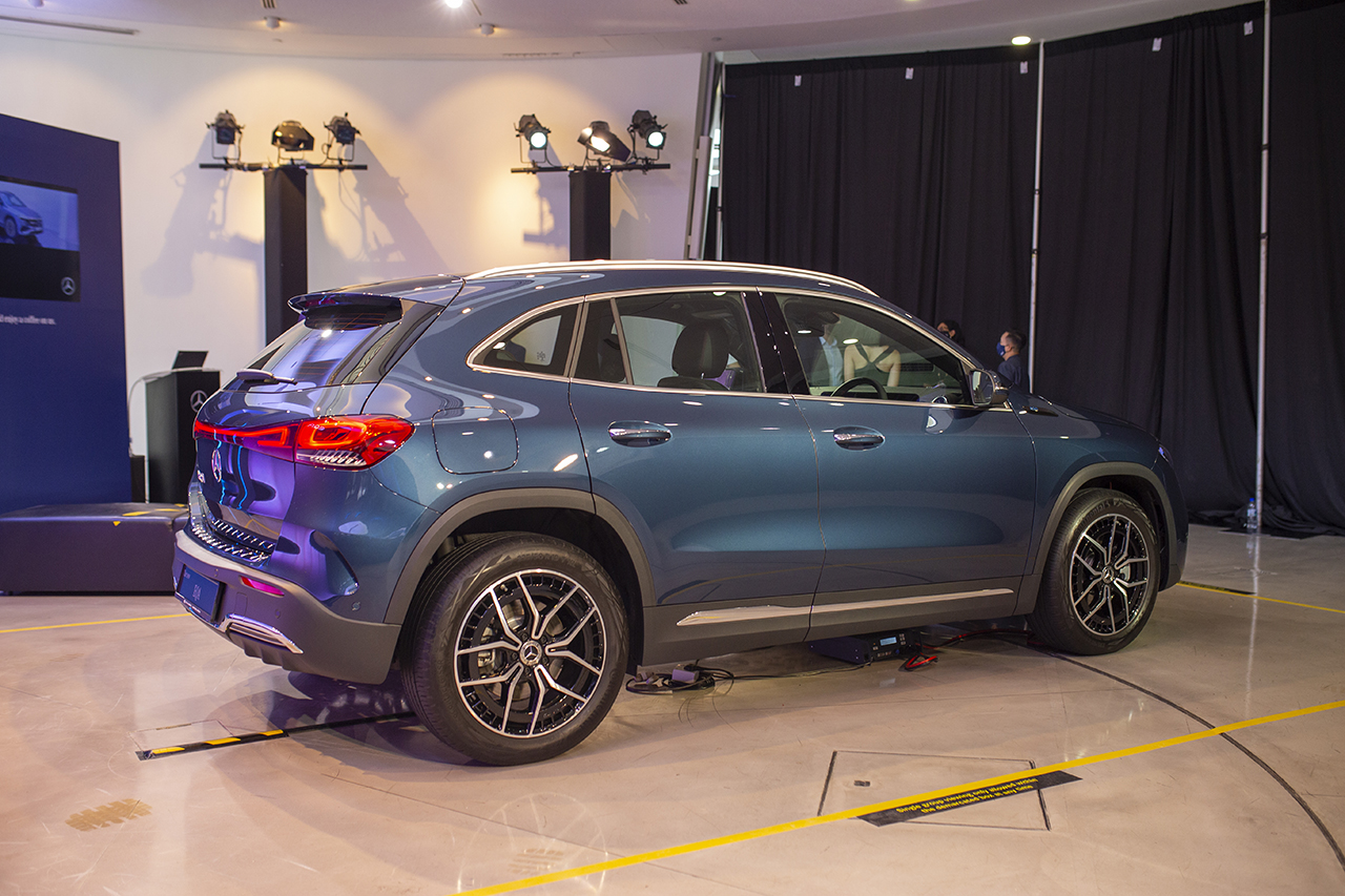 Mercedes-EQ EQA: your gateway to the electric age. - futr singapore